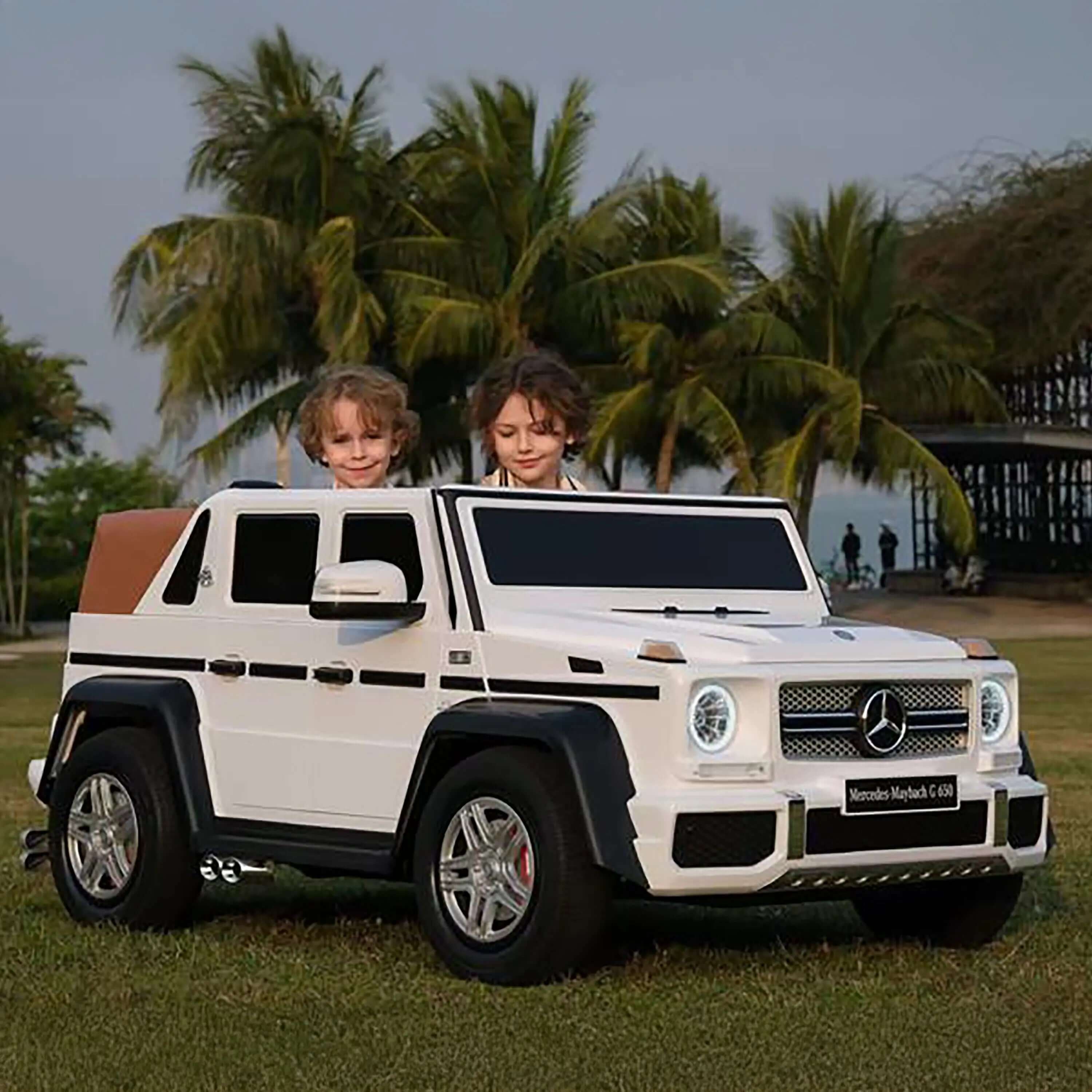 Freddo Toys Mercedes Maybach - 2 Seater - Luxury Ride-on – Kidsomatic